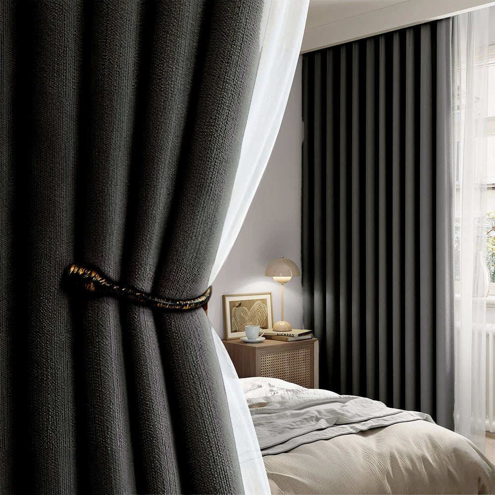 Ce înseamnă draperii blackout și de ce sunt recomandate pentru dormito ...